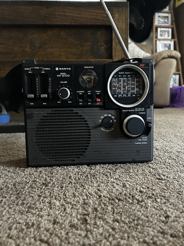 SANYO RP 8700 army style world receiver radio in mint condition | eBay