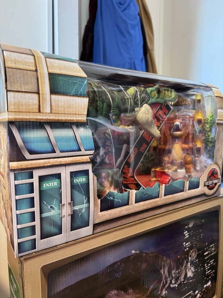 Mattel Jurassic World Hammond Collection Buck T-Rex SDCC 2025 ...