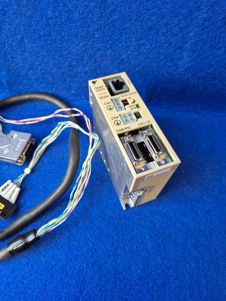 Yaskawa Electric Servopack SGDF-A3CS DC-Input/ AC-Output | eBay