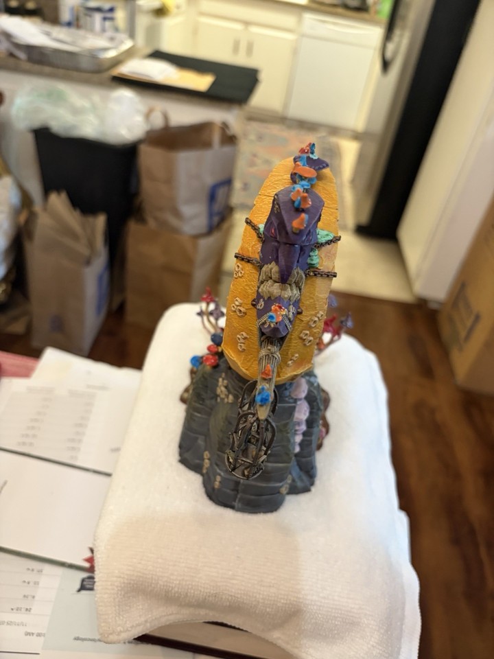 Warhammer Loonshire Gloomspite Gitz Bad Moon Loonshrine Well Painted ...