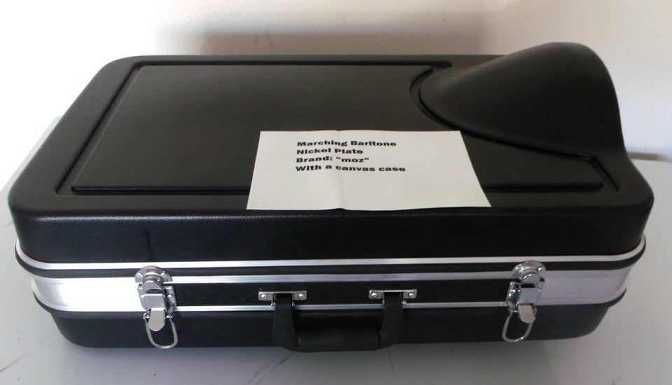 Marching Baritone Key of Bb w/ Case Nickel Plated Excellent Condition ...