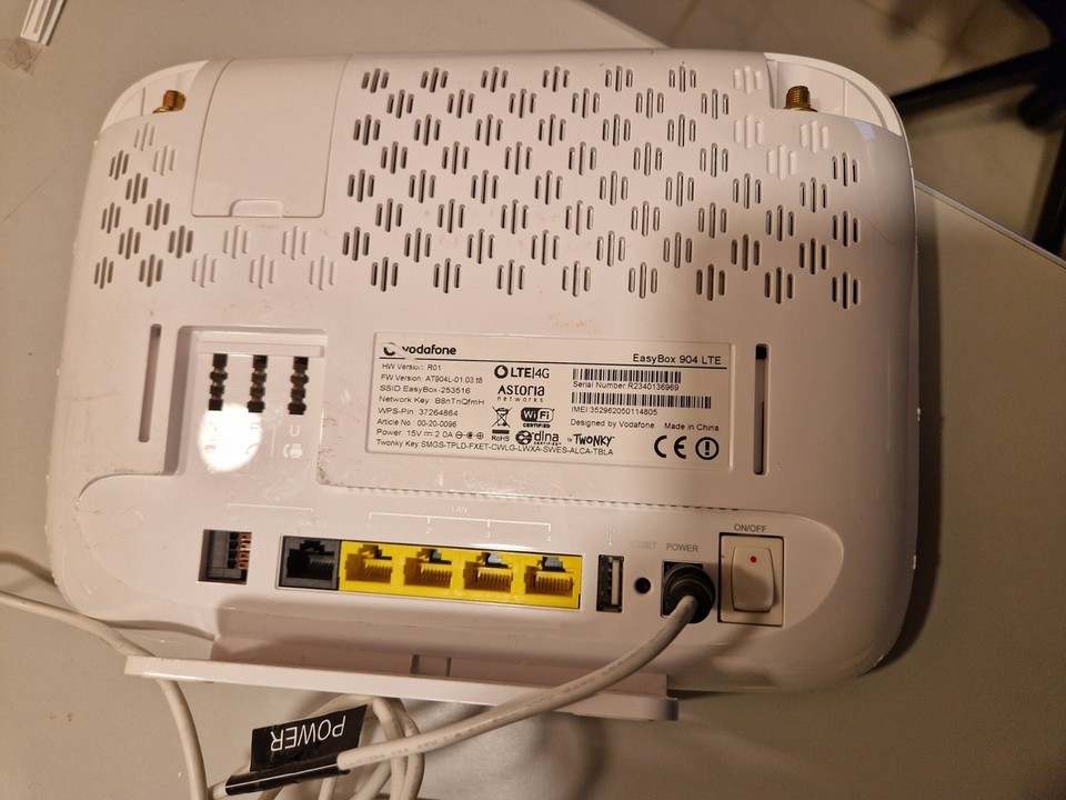 Vodafone EasyBox 904 LTE Router (an Bastler / SIM Mods) | eBay.de