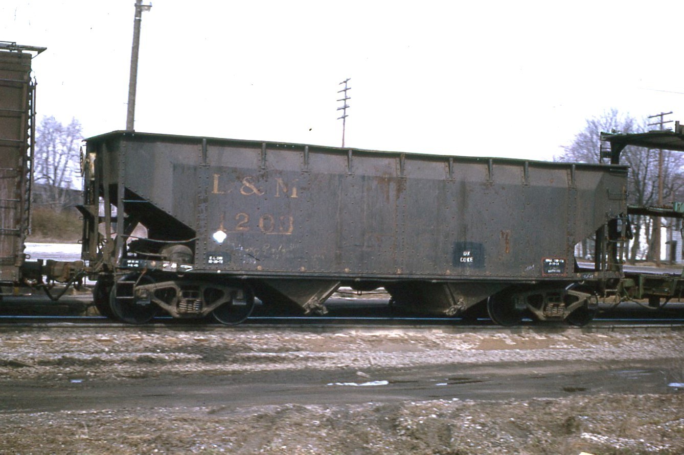 (Lot #3065-A, Set of 4) C&NW PASSENGER & FREIGHT CAR Slides | eBay