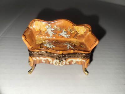 Vintage Limoges Peint Main Trinket Box Museum Collection Couch | eBay