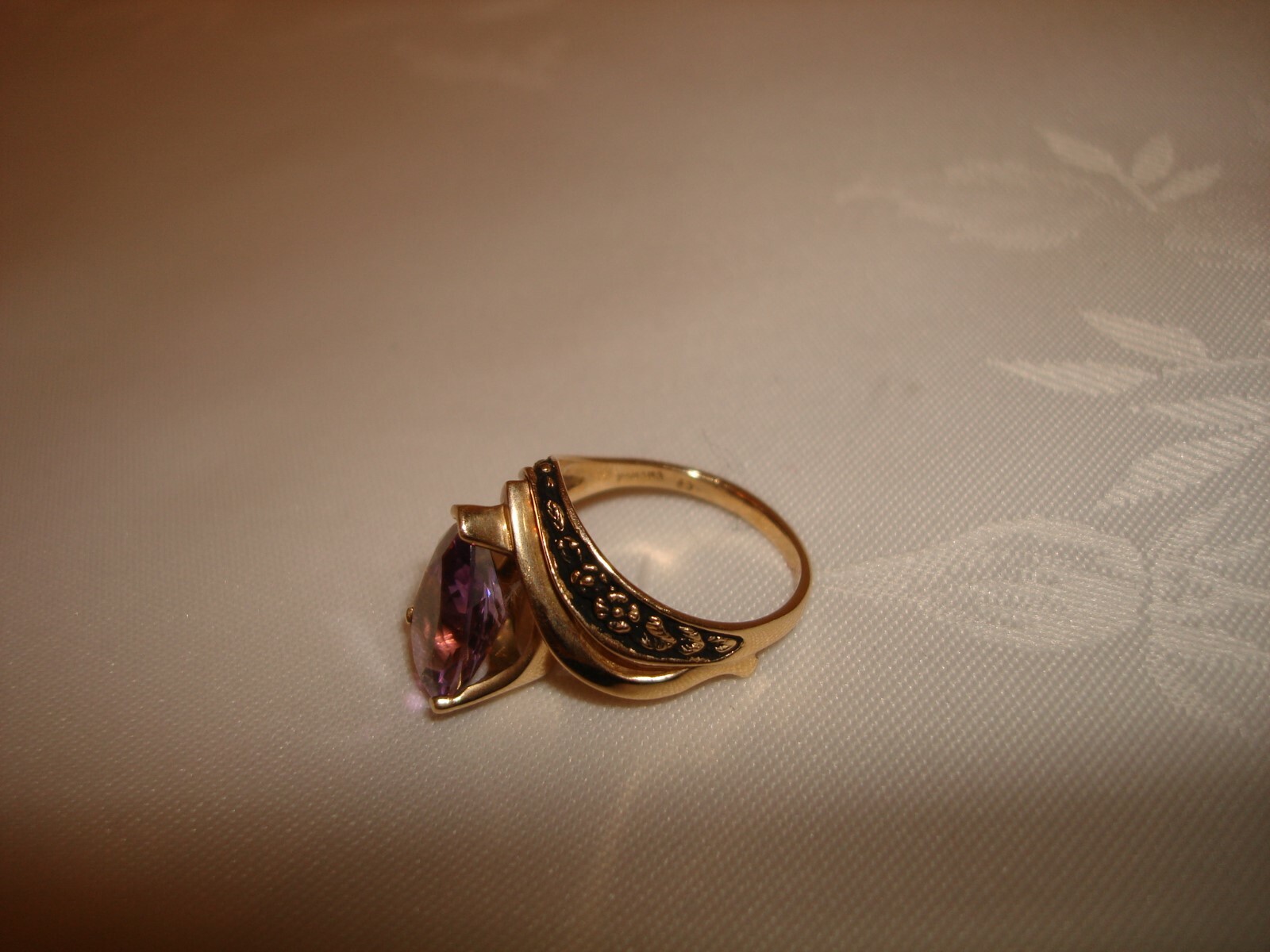 VINTAGE KABANA DESIGN PEAR AMETHYST BLACK ENAMEL 10K YELLOW GOLD ...