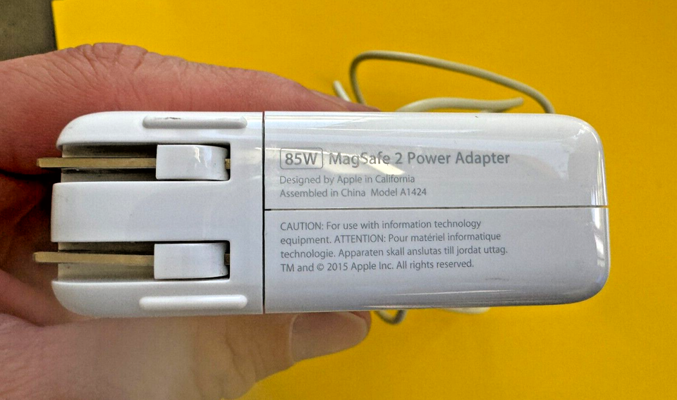 Original Authentic Apple Macbook Pro Adapter 85W MagSafe 2 A1398 ...