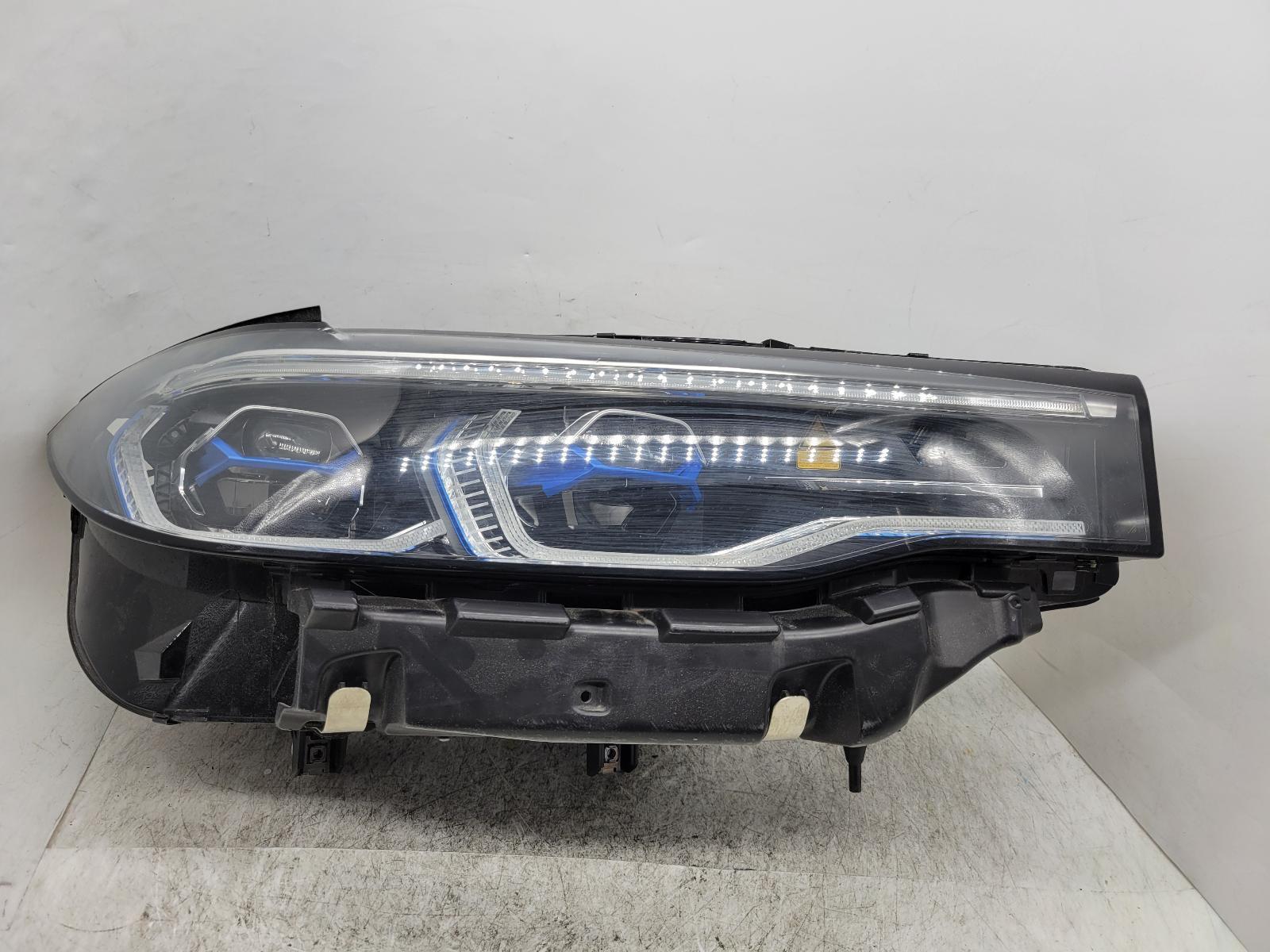 2019-2022 BMW X7 Right Headlamp laser, R. OEM | eBay