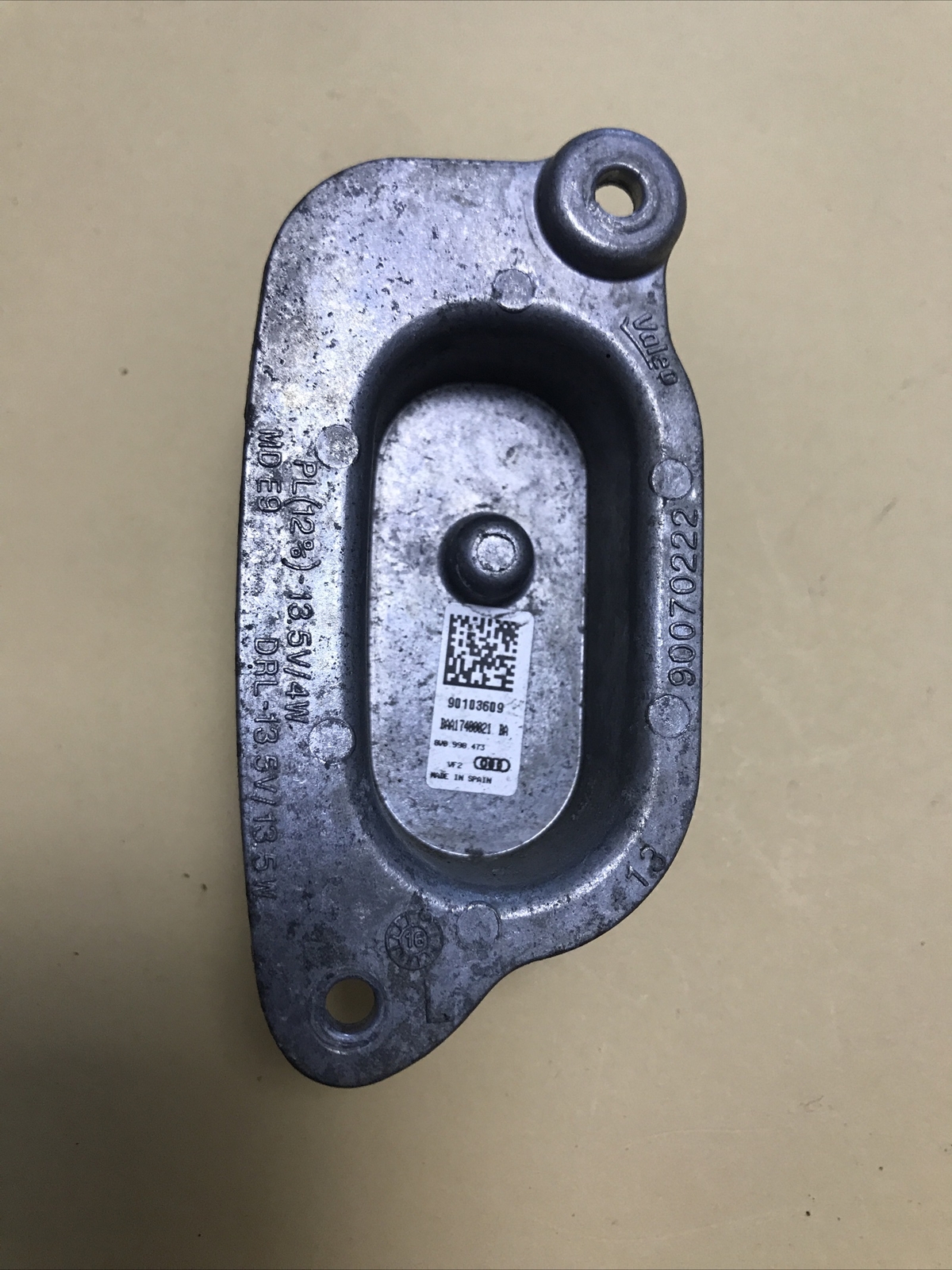 #9884 Audi A3 2018 RHD Left Side Headlight LED DRL Module 8V0998473A ...