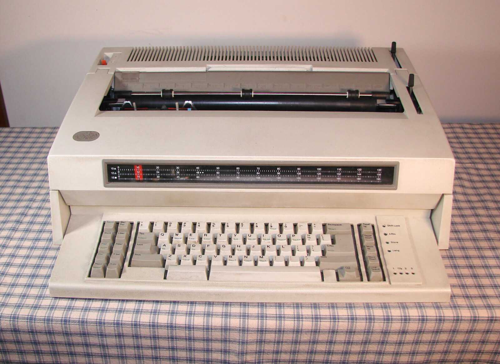 Vintage 1986 IBM Wheelwriter 6 Electric Typewriter Type 674x for sale ...