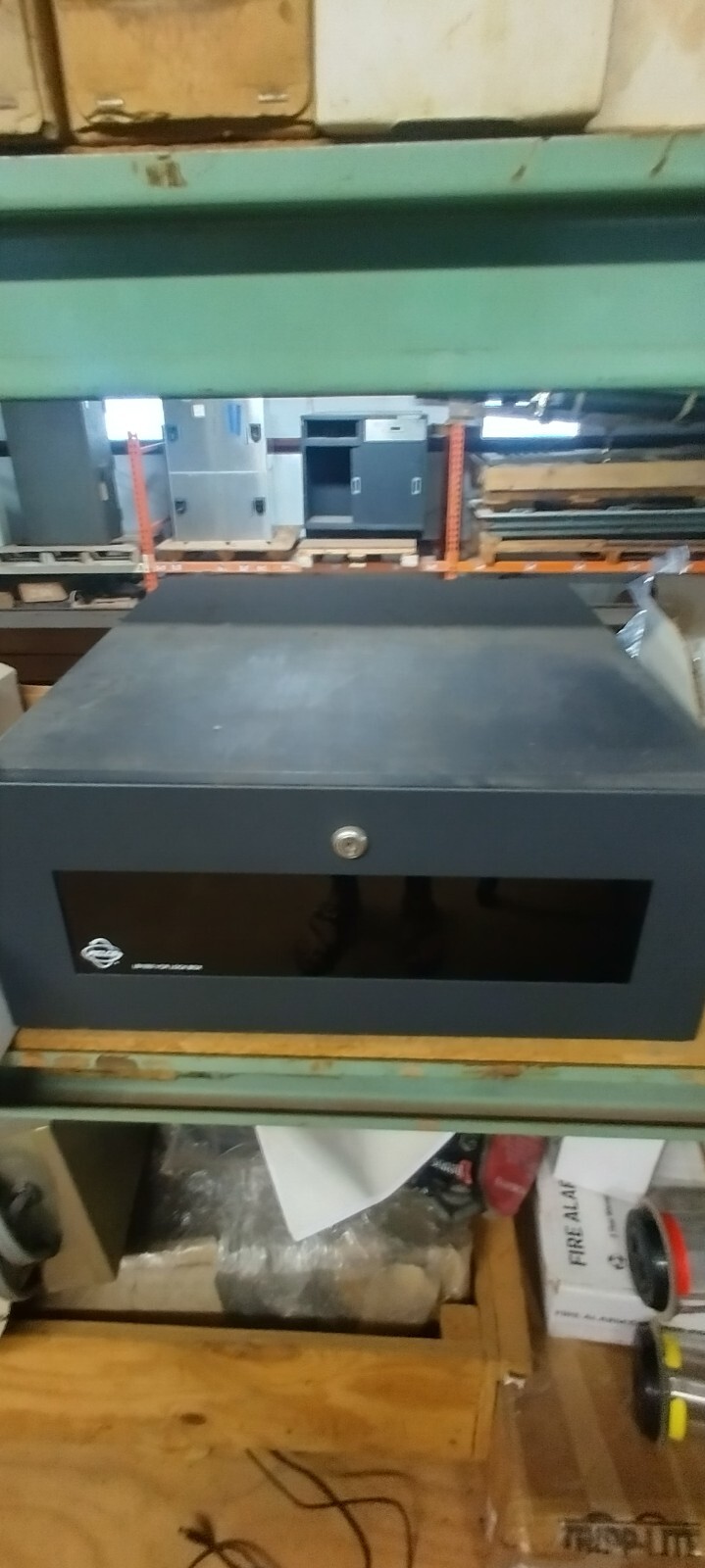 PELCO LB1000 HORIZONTAL LOCK BOX FOR VCR for sale online | eBay