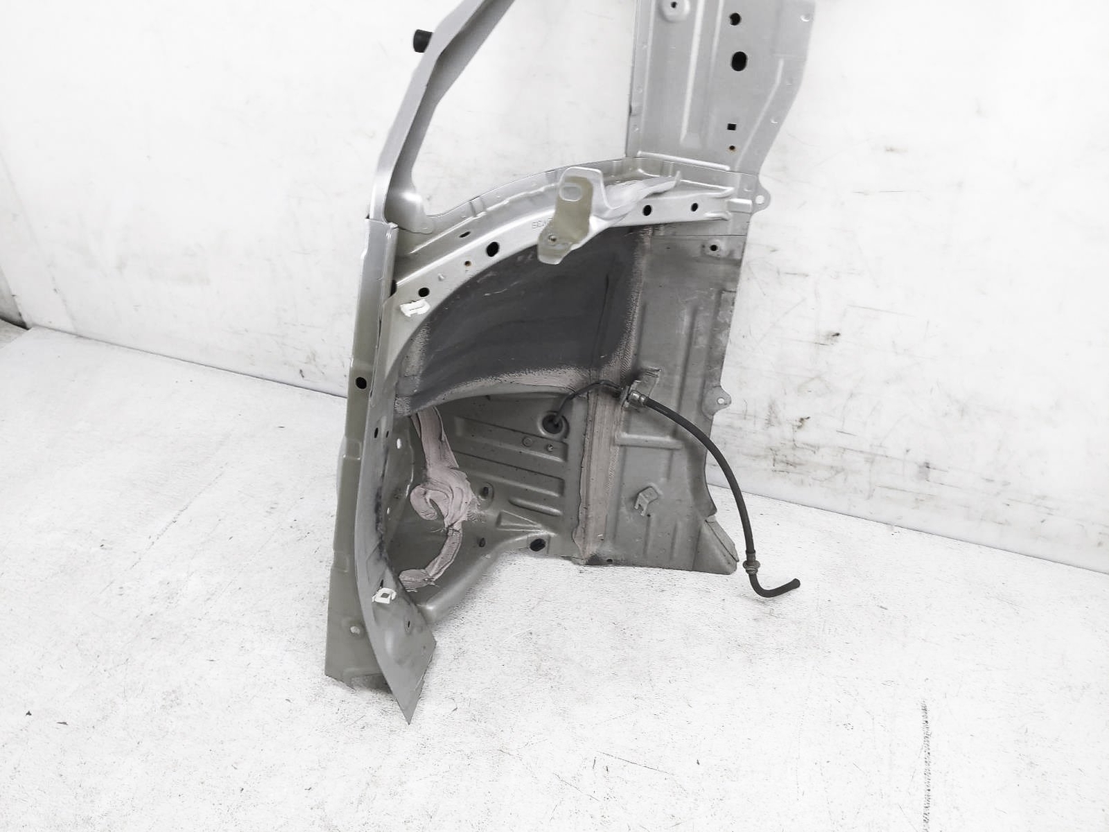 2019-2021 Nissan Altima Passenger Apron Shock Tower Cut Frame Rail ...