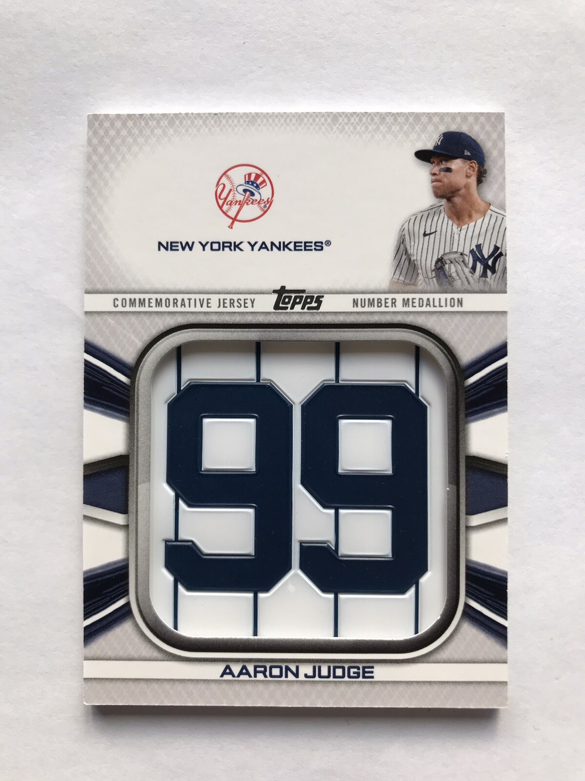 2022 Topps Series 1 Aaron Judge Jersey Number Medallion Card #JNM-AJ ...