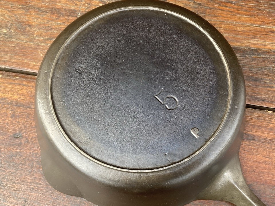 Lodge Cast Iron #5 No Notch Skillet | eBay