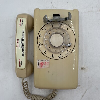Vintage Rotary Wall Telephone Model ITT Model MTC-SLR-ITT-554 Cream Art ...