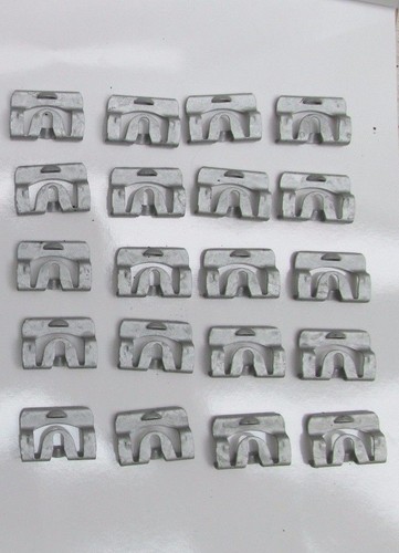 70-72 MONTE CARLO REAR WINDOW GLASS MOLDING CLIPS SET FOR TRIM SET OF ...