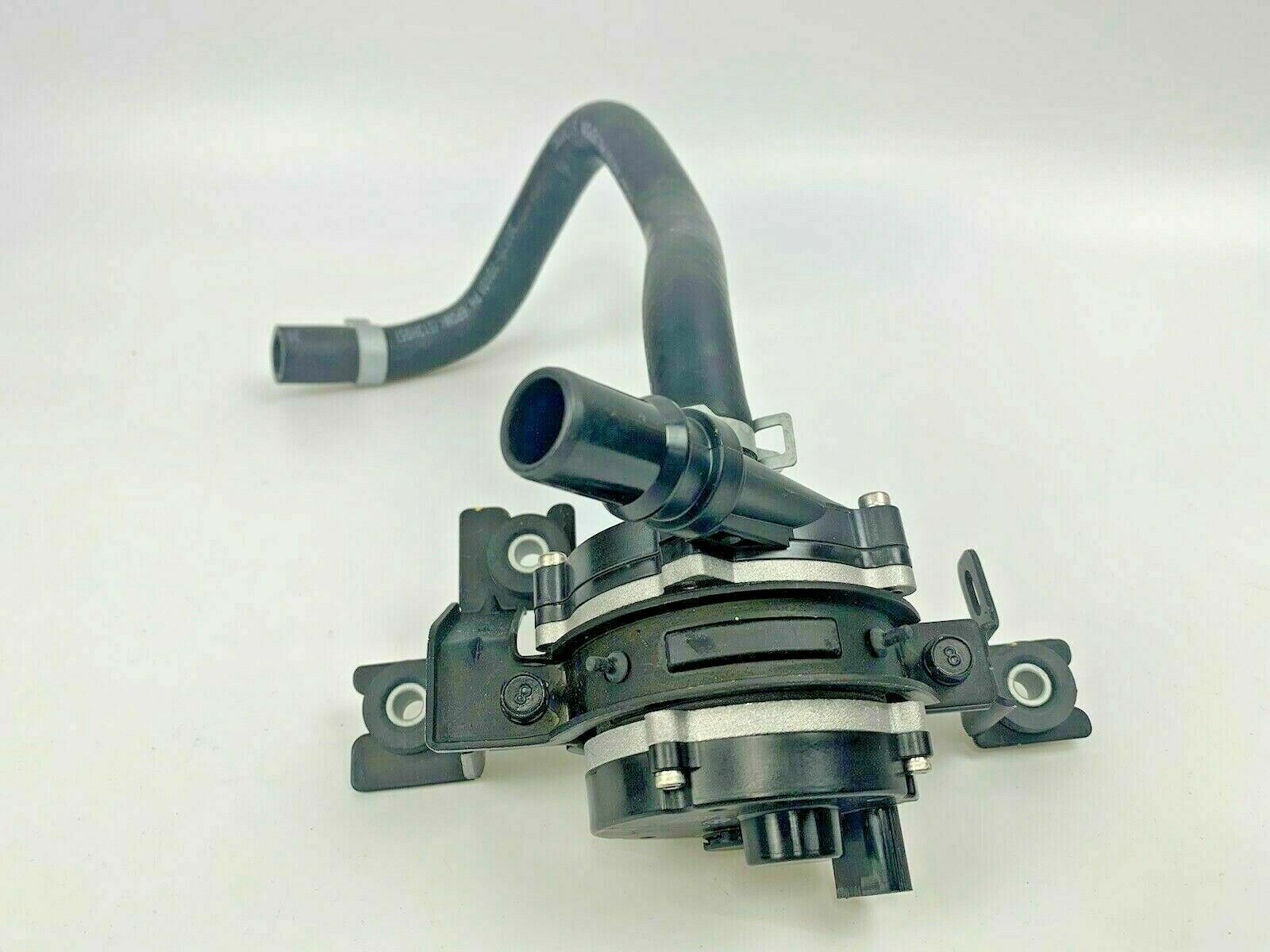 GENUINE Heater Exchange Auxiliary WaterPump 17-20 for Ioniq Kia Niro ...
