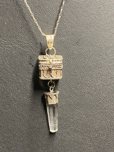 925 STERLING SILVER AND QUARTZ CRYSTAL POISON PENDANT NECKLACE | eBay