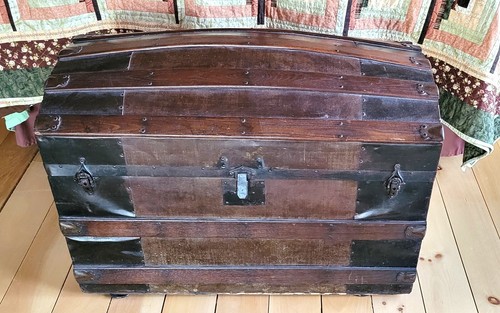 Antique Victorian Trunk Camel Back Dome Top Chest Old Ship Steamer ...
