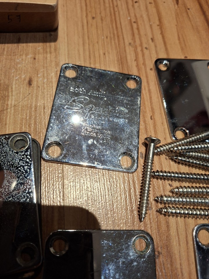 Joblot Of 5 Guitar Necks - For Strat Or Tele Style Guitars Projects + 2 ...