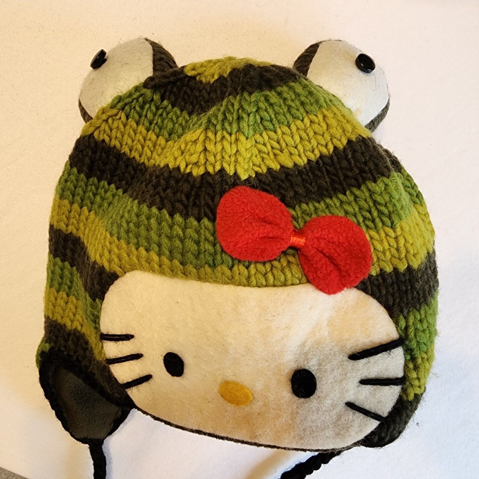 Hello Kitty By Sanrio Handmade in Nepal Beanie with t… - Gem