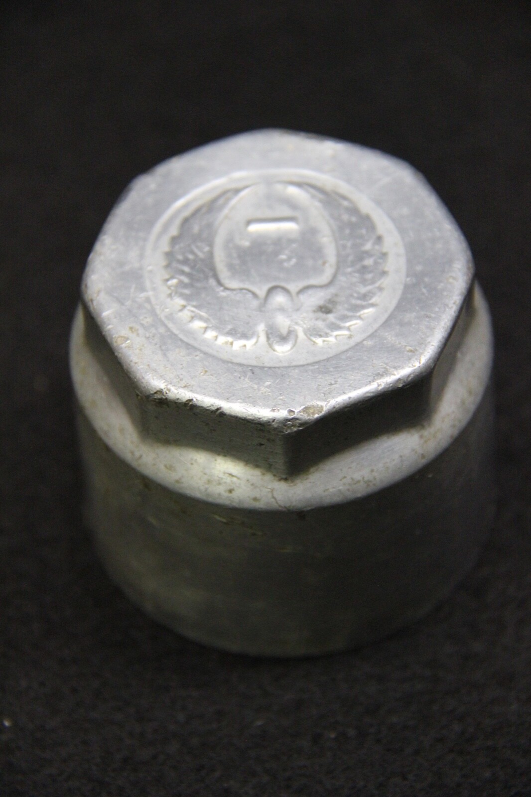 Winged Chevrolet 490 2 1/8" Threaded Hub Cap 1916 1917 1918 1919 1920 ...