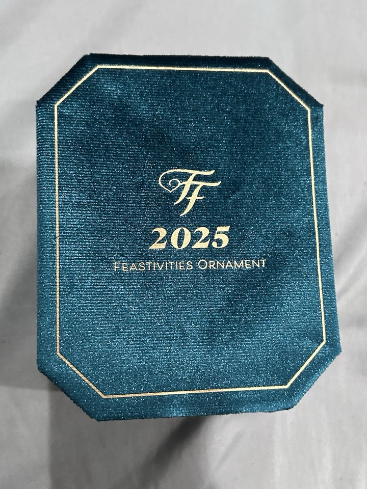 Fancy Feast 2025 Feastivities Holiday Ornament limited edition cat ...