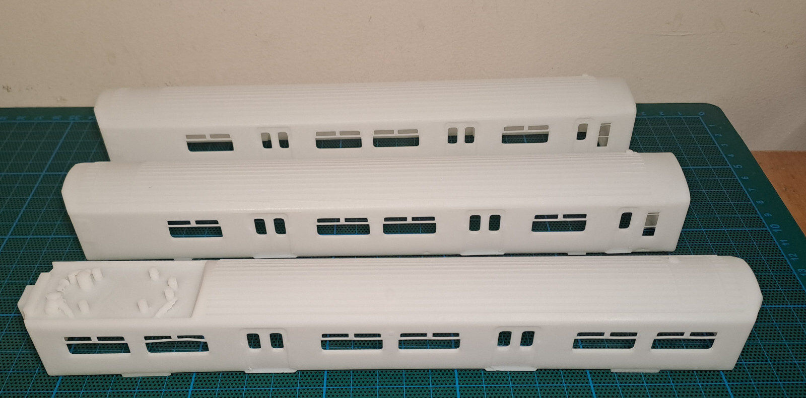 Scotrail Class 318 3-car NQP Prints OO Gauge by CMAC Model Railways ...