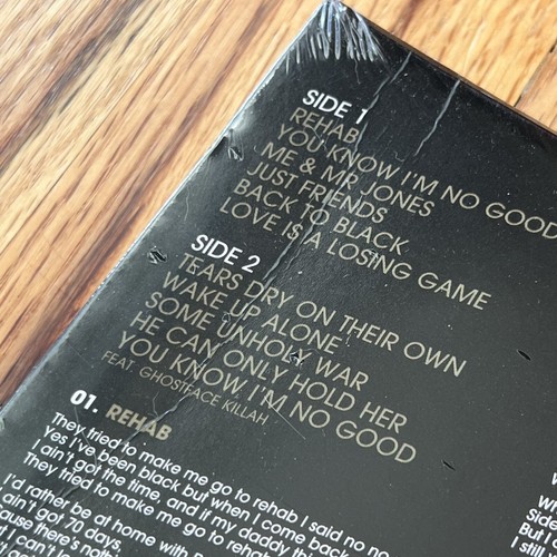 Back+To+Black+by+Amy+Winehouse+%28Vinyl%2C+2019%2C+1-Disc%2C+Republic ...