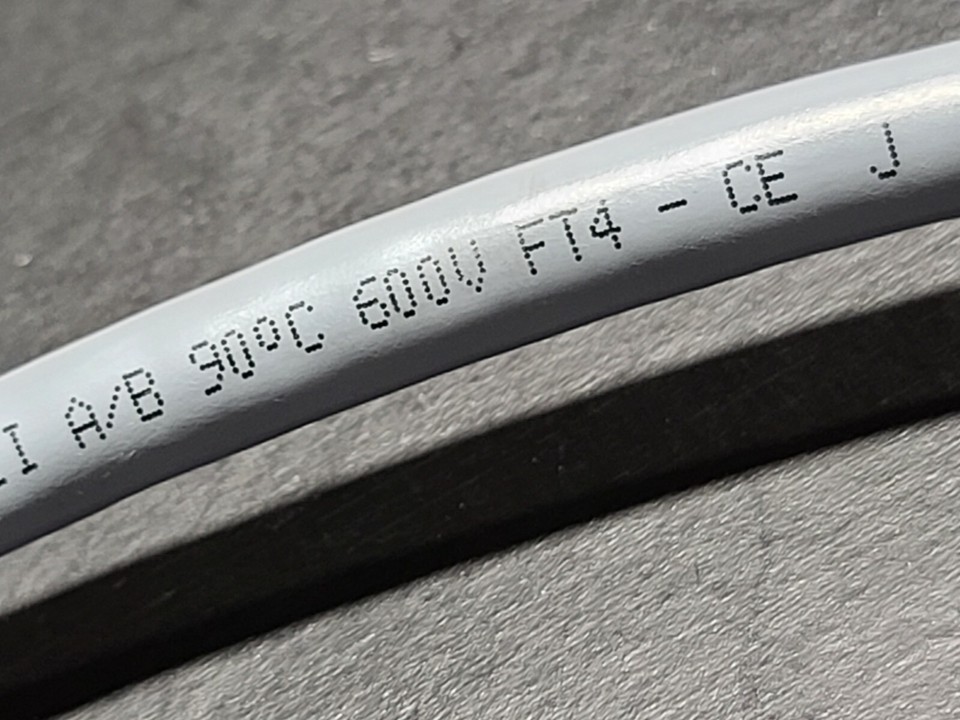 igus CF140US-05-04 20/4C Shielded Chainflex Flexible Control Cable Gray /25ft | eBay