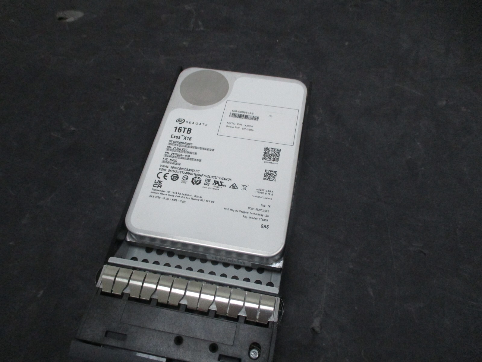 NetApp X388A 16TB 7.2k 12GBps 3.5" NL SAS HDD 108-00885 As-is Untested ...