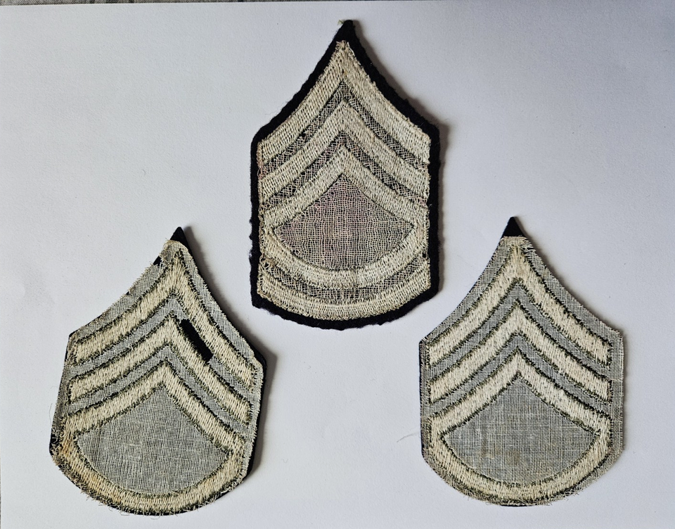 Original WWII U.S. ARMY TECHNICAL SERGEANT Rayon & Cotton CHEVRONS ...