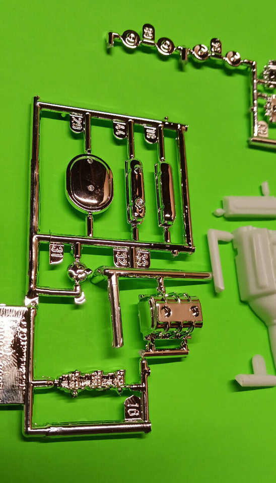 Revell 1/24 1969 Dodge Super Bee 440 Six Pack Motor Engine Model Car ...