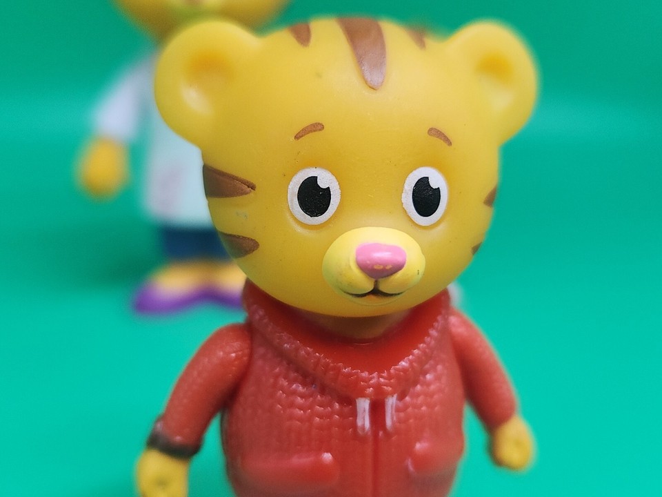 Daniel Tiger's Neighborhood Toy Figure Lot Sister Margaret & Mom Tiger ...