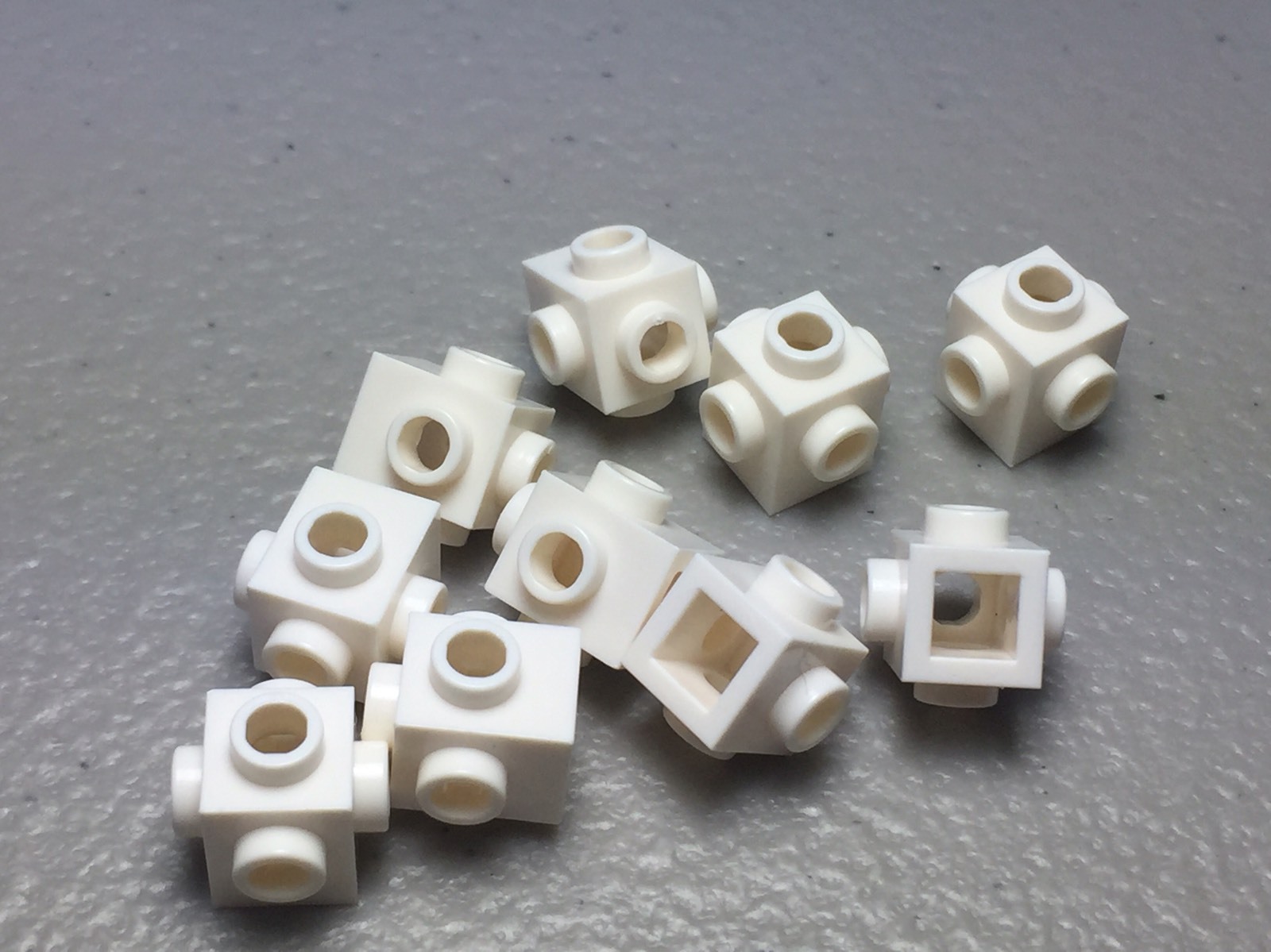 NEW LEGO WHITE BRICK MODIFIED 1X1 STUD WITH STUDS ON 4 SIDES 4733 (x10 ...