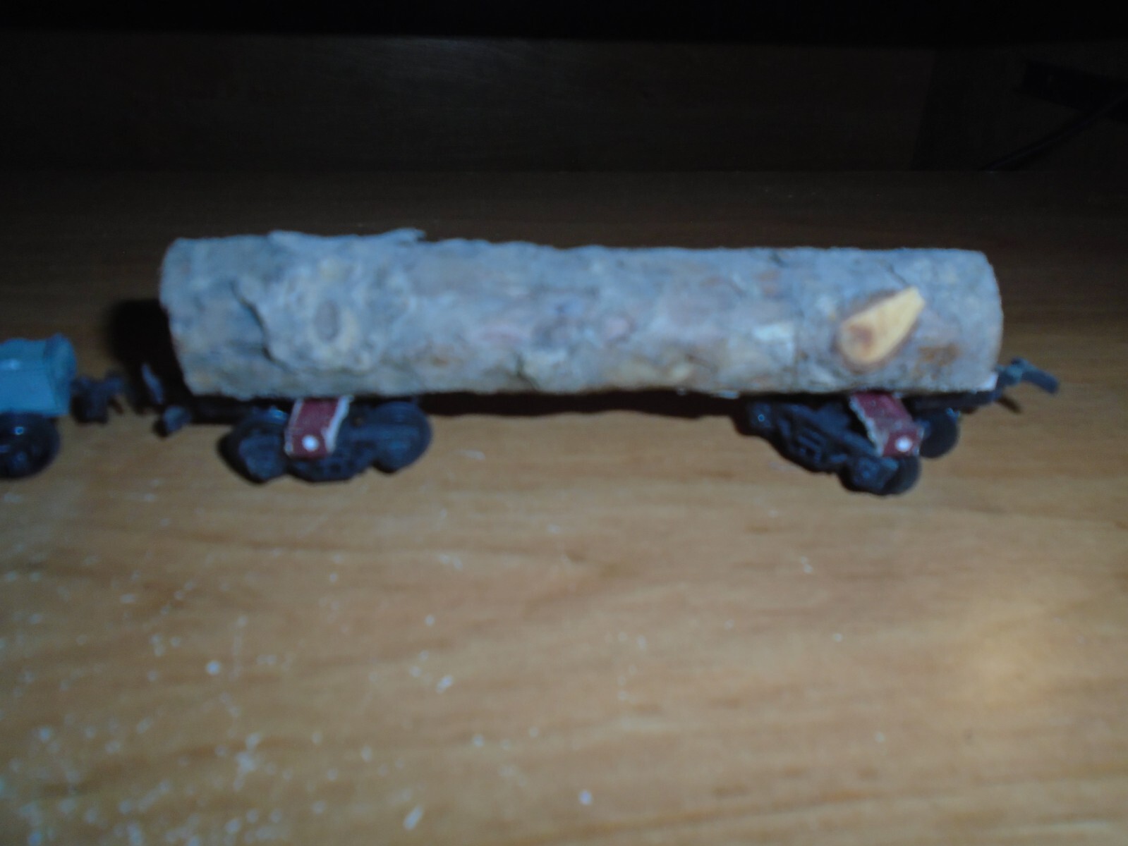 2 HO SCALE LOGGING CARS | eBay