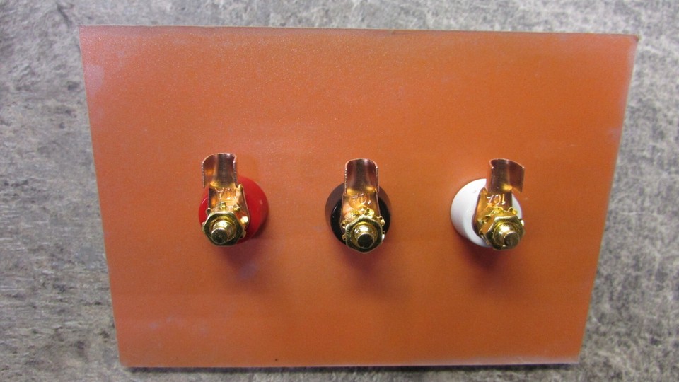 1/24 / 1/32 SLOT CAR DRIVERS STATION. ASSEMBLED, 8 LANE COLORS. FREE ...