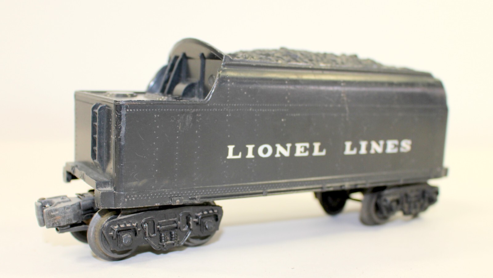 Vintage Lionel 2026 Locomotive Engine Model Train with Coal Tender ...