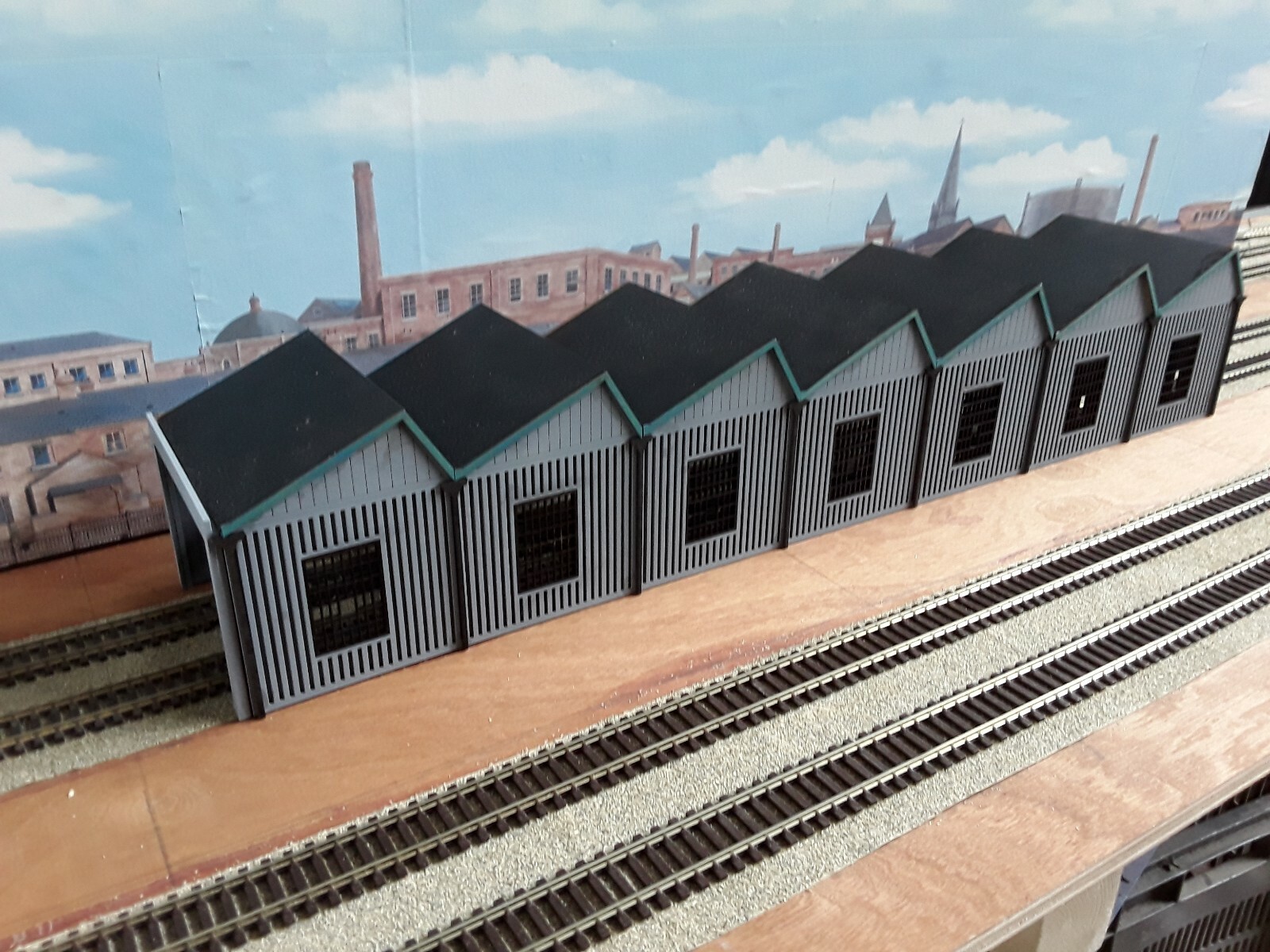 Laser Cut OO Gauge Model Railway 2 Track Diesel Locomotive Shed Wooden ...