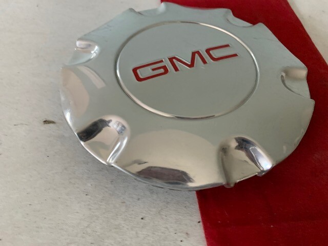 #C 2005- 2009 GMC Envoy center cap hubcap for 17" polished wheel ...