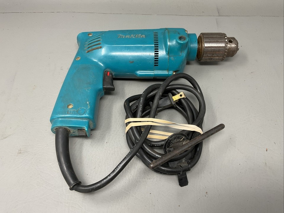 Makita 6302 1/2 Inch Electric Drill With Chuck Key | eBay