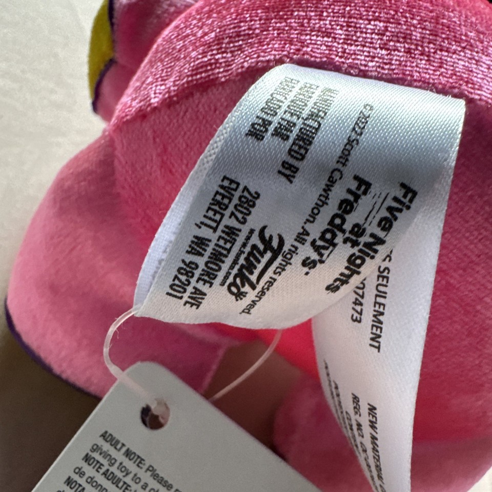 Funko Five Nights At Freddy’s Special FNAF Inverted VR Hot Topic 8 ...