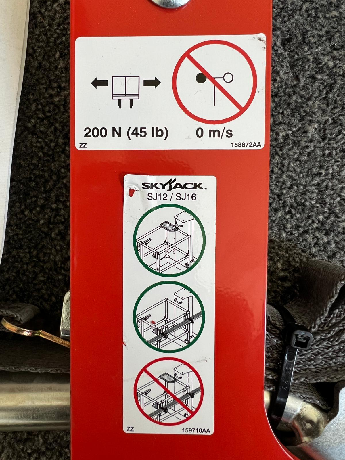 SkyJack Pipe Rack 158804AB for Work Platforms SJ12 / SJ16 RRP £375 ...