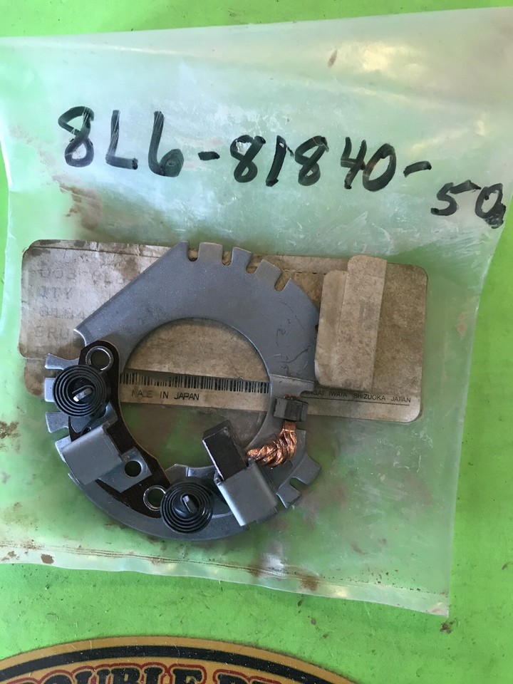 GENUINE Yamaha NOS 8L6-81840-50 BRUSH HOLDER ASSY | eBay