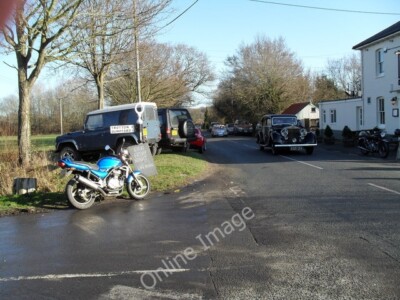 Photo 6x4 New Year Day's Meet at The Elsted Inn- roller just arriving ...