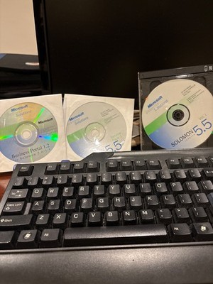 BRAND NEW Microsoft Solomon Version 5.5 vol 1 and vol 2 . SP 1, Portal ...