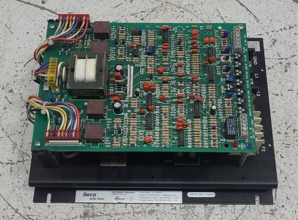 SECO AC/DC DRIVE Q7002 2HP MAX 120-230 VAC 90/180 VDC OUTPUT Q7000 ...