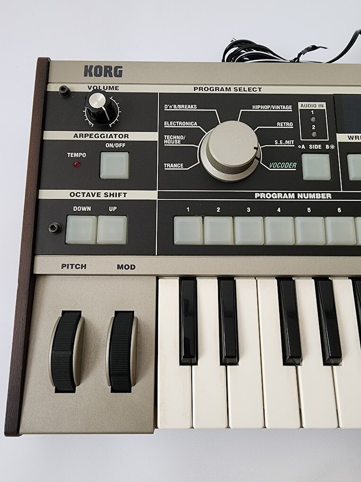 Korg MICROKORG 37 Keys Analog Modeling Synthesizer with adapter | eBay