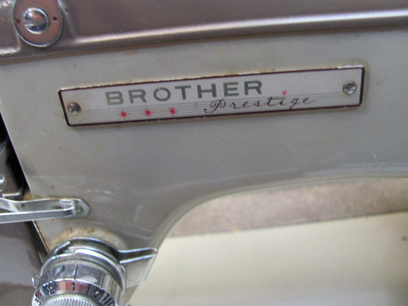 VINTAGE BROTHER PRESTIGE SEWING MACHINE W/ CARRY CASE MODEL 191 | eBay