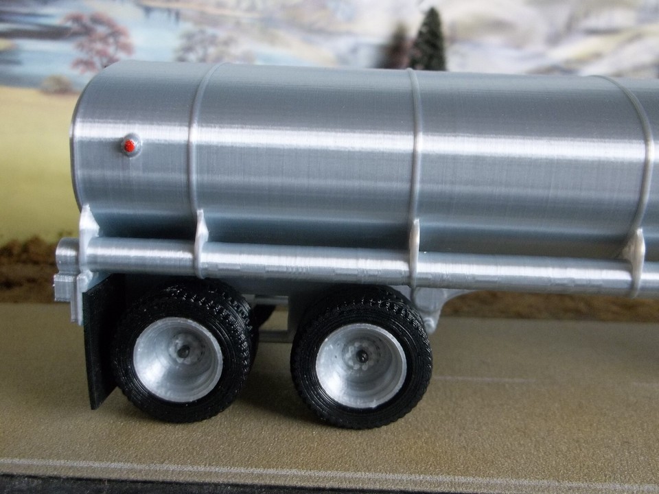 Tanker Trailer to suit IXO TR100 Mack R - Convoy Rubber Duck Truck - 1/ ...