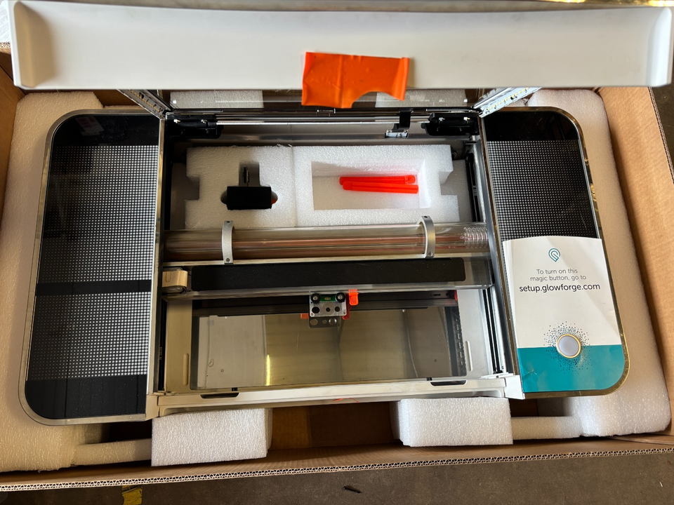 Glowforge Pro Laser Engraver & Cutter - For Craft Business - RRP £7200 ...